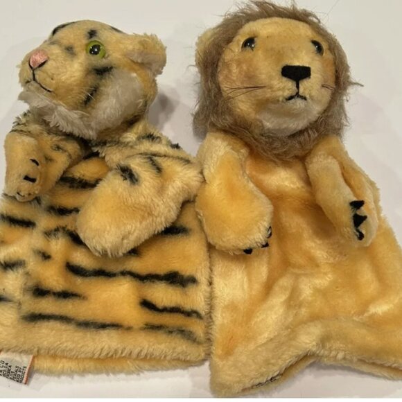 Dakin | Toys | Vintage 7s Dakin Hand Puppets Lot Of 2 Lion Tiger Korea ...